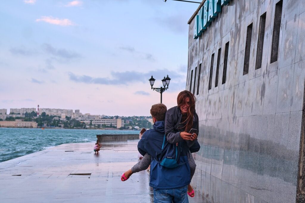 carry ing形 現在・過去進行形 例文で習得しよう！ | えいたんごン